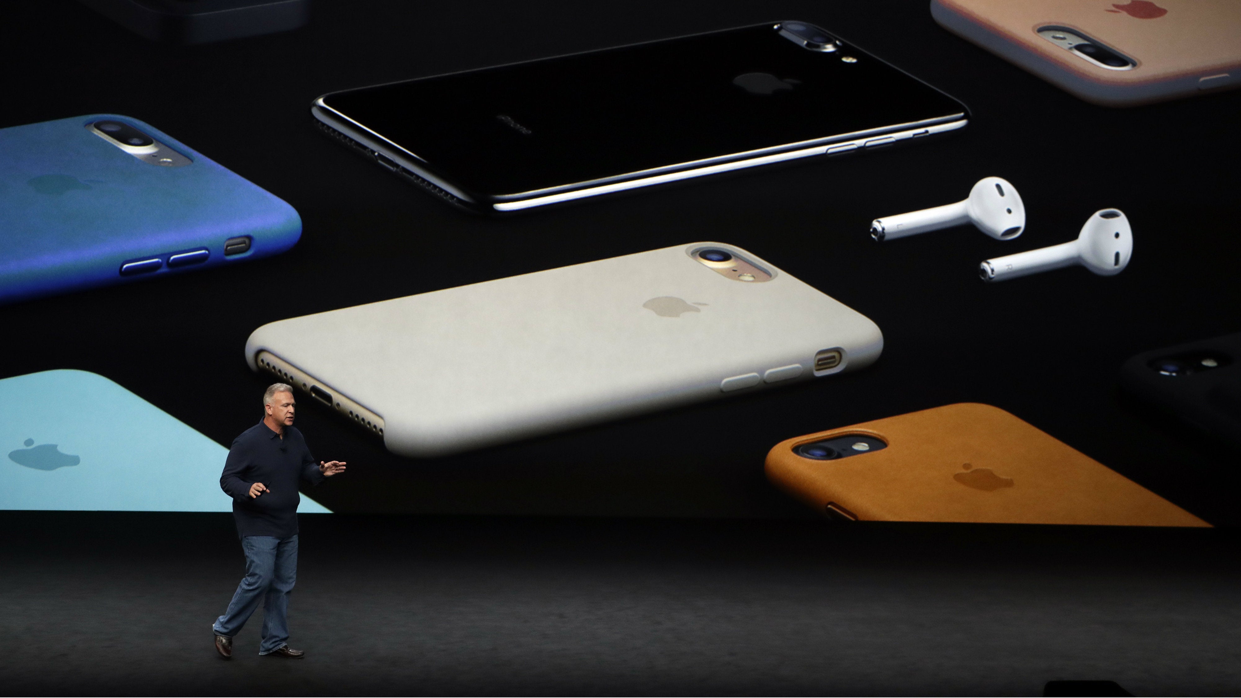 These countries sell the world’s cheapest iPhones