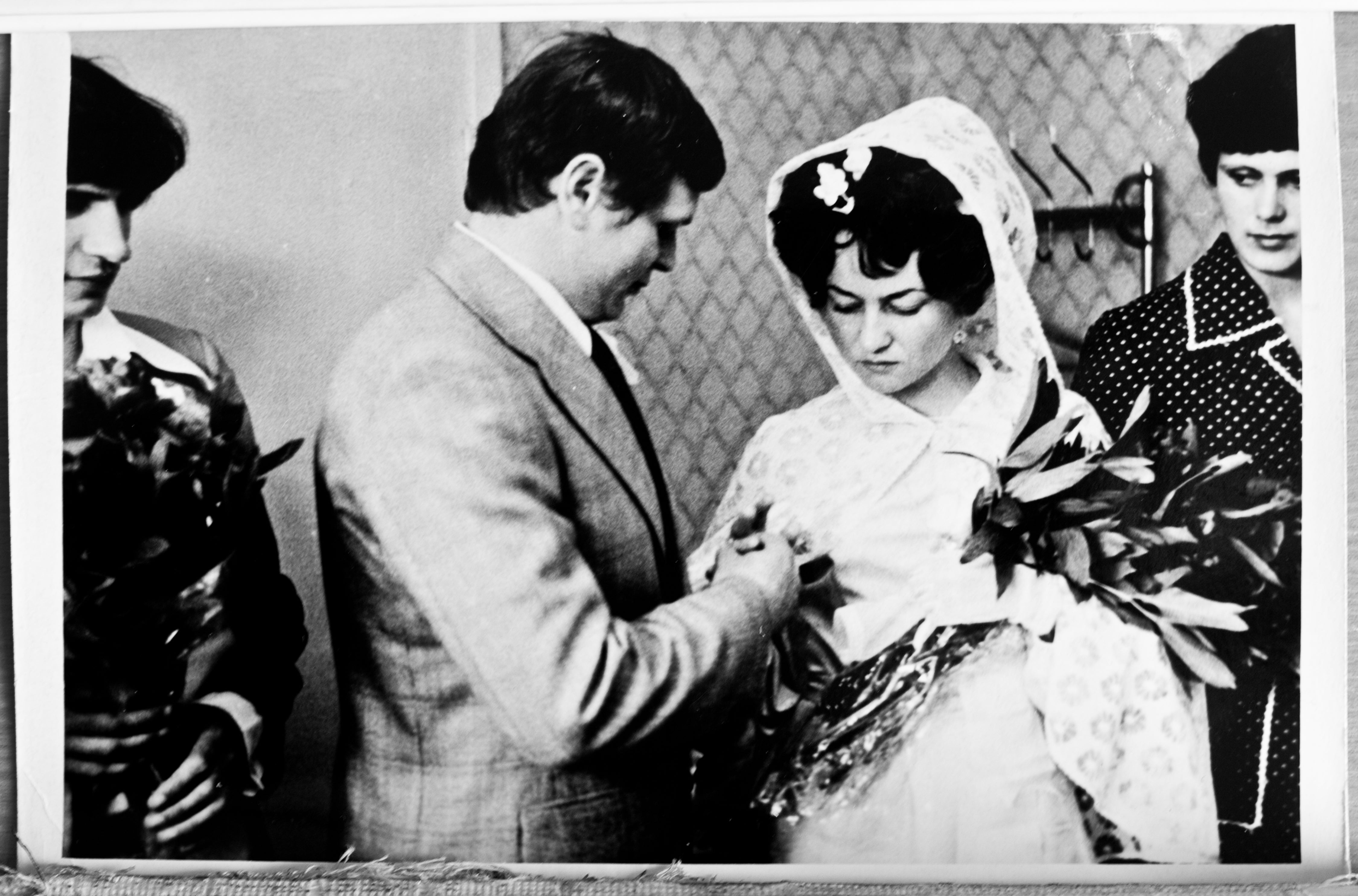 “He took only his white suit and his radio”: How the people who escaped ...