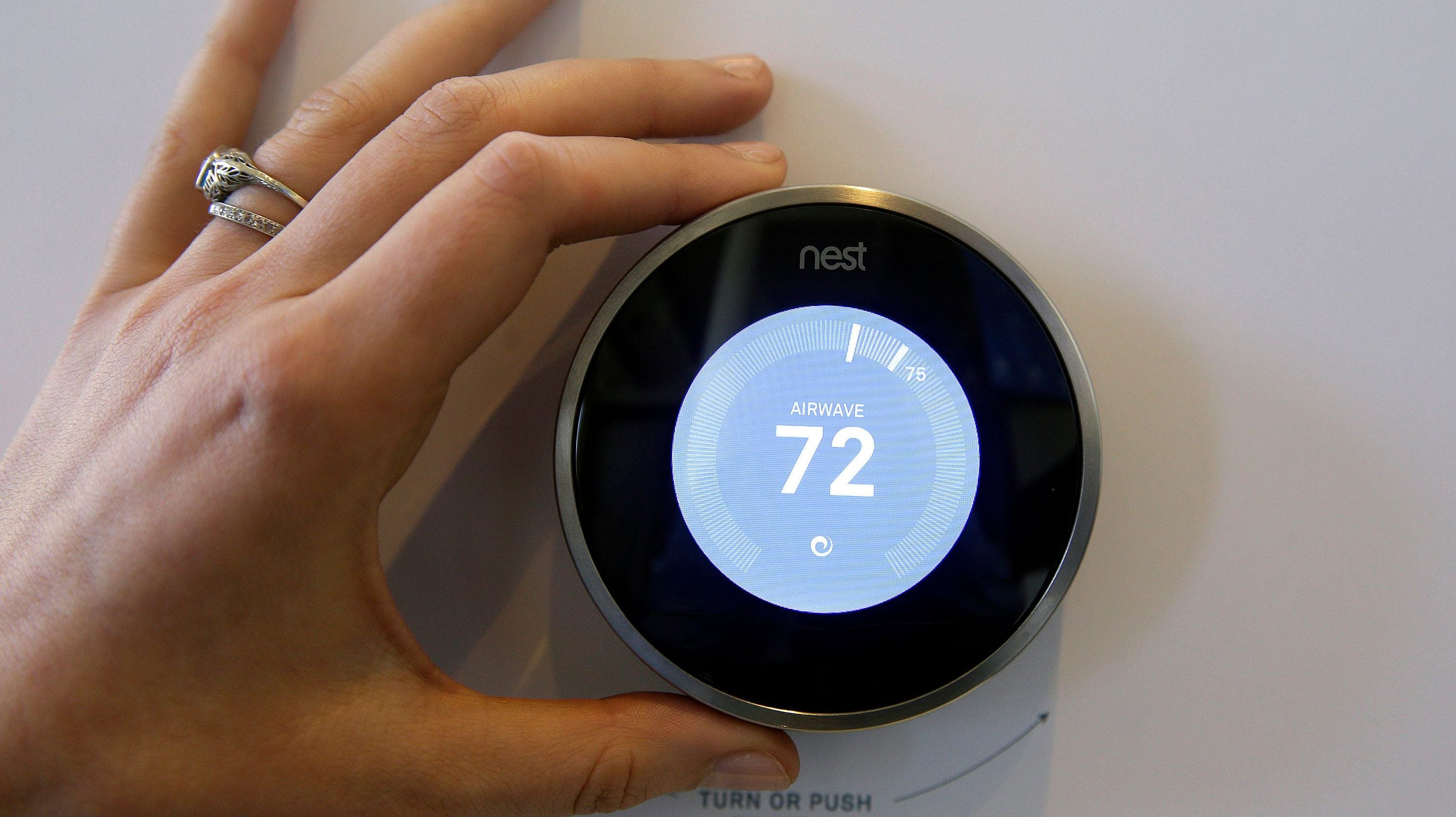 How one lightbulb could allow hackers to burgle your home