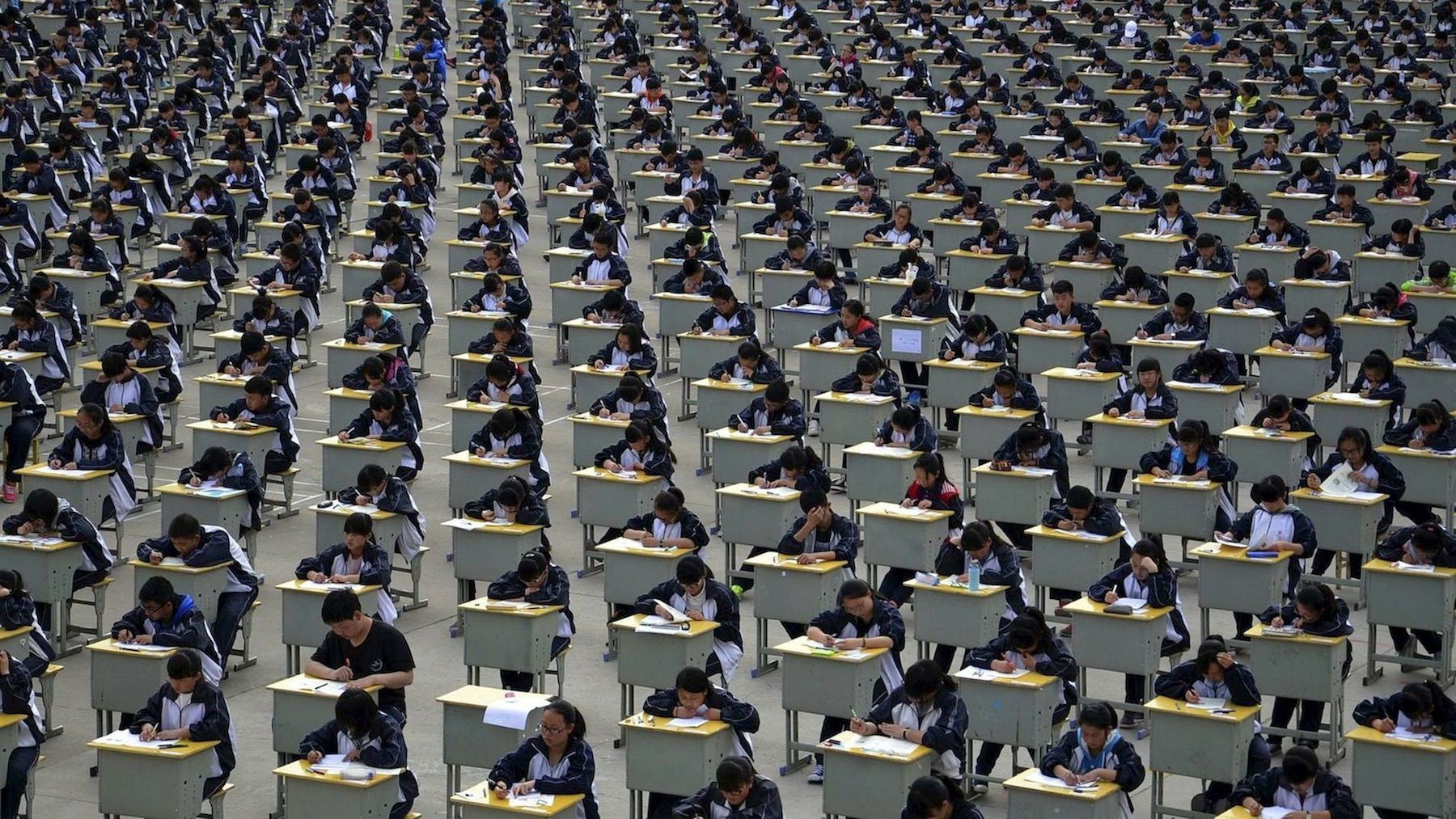8,000 Chinese students were expelled from US universities last year ...