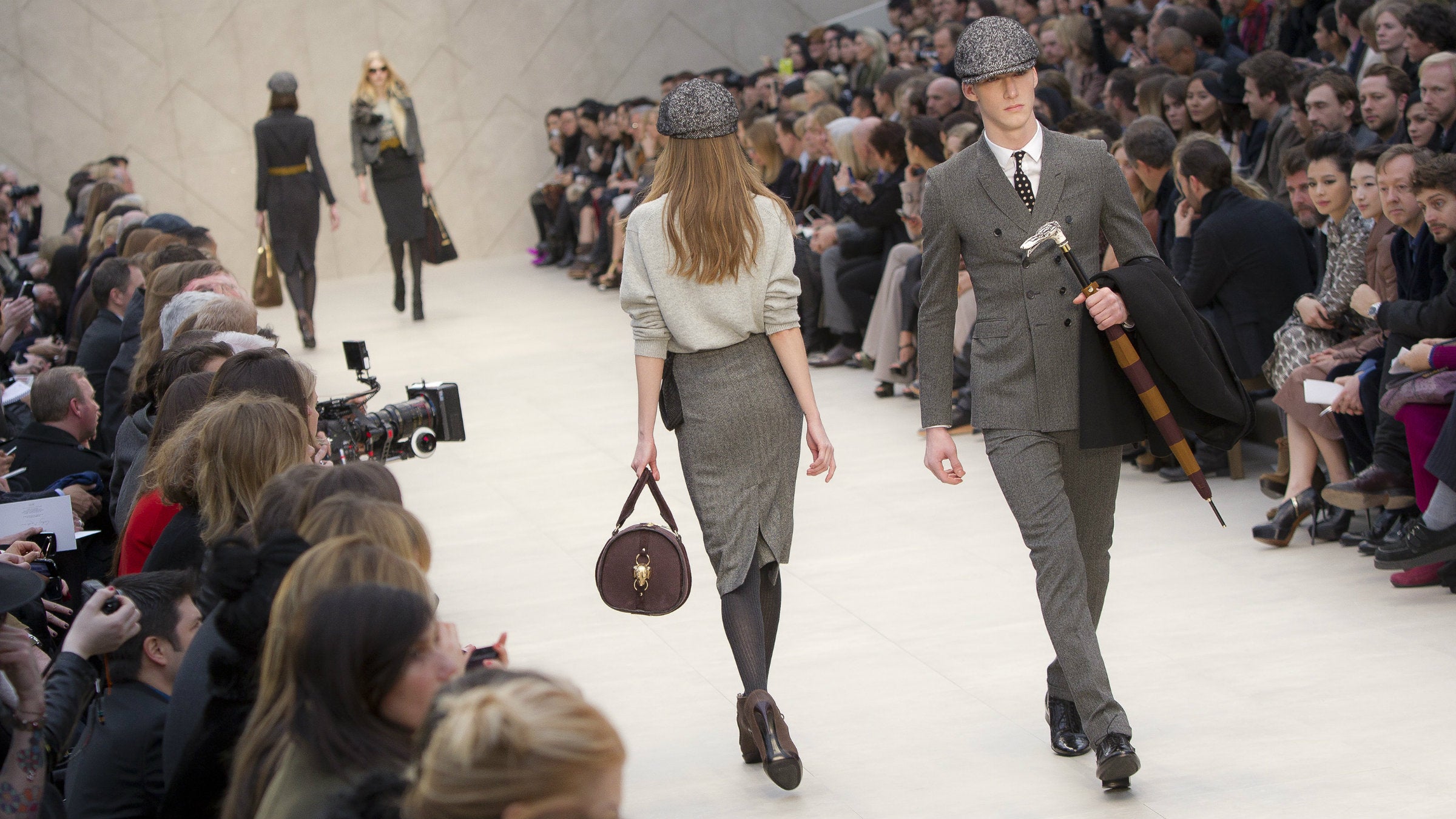 Luxury brand Burberry and outsourcing giant HCL applied this management ...