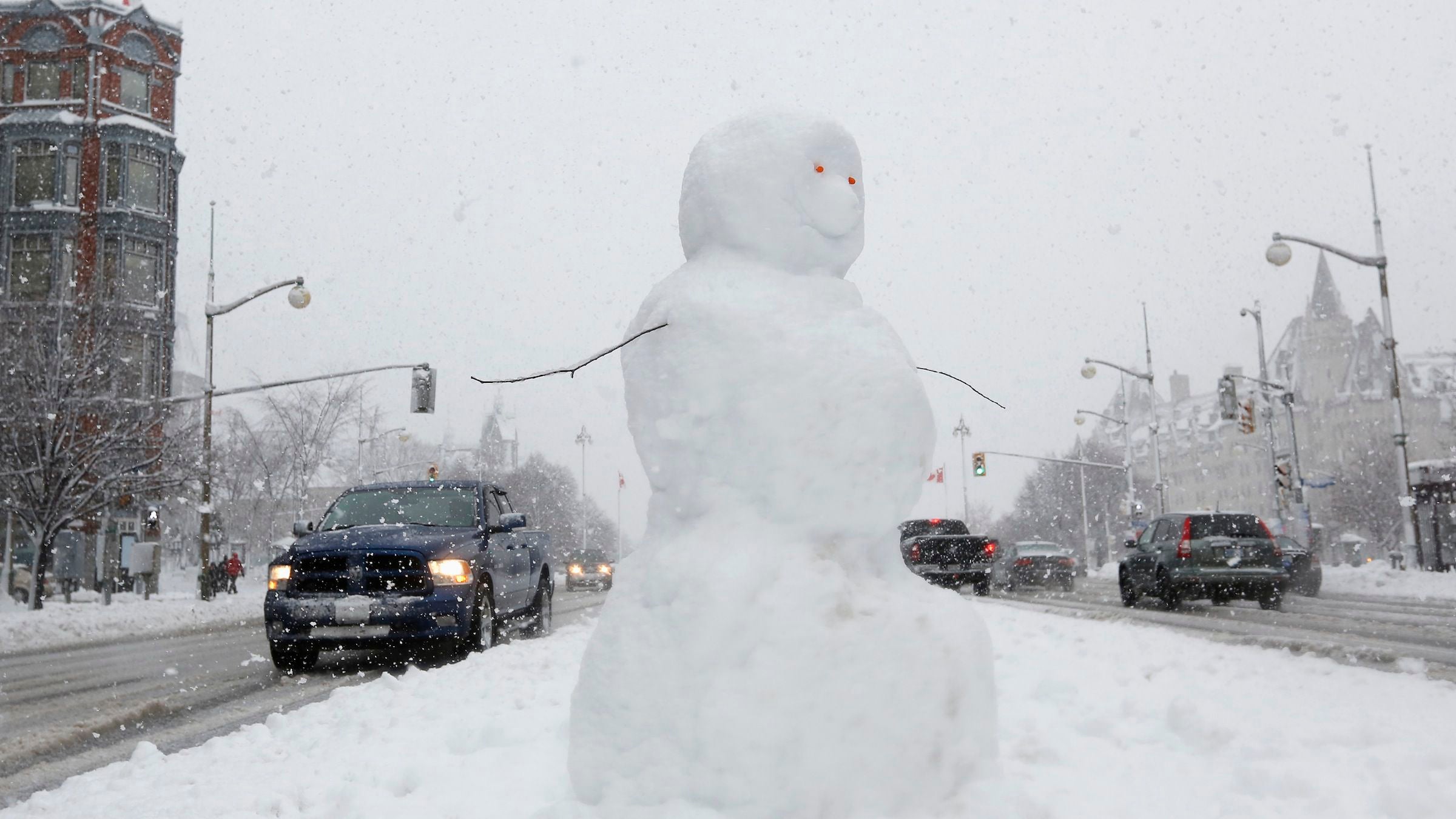 The science of building the perfect snowman
