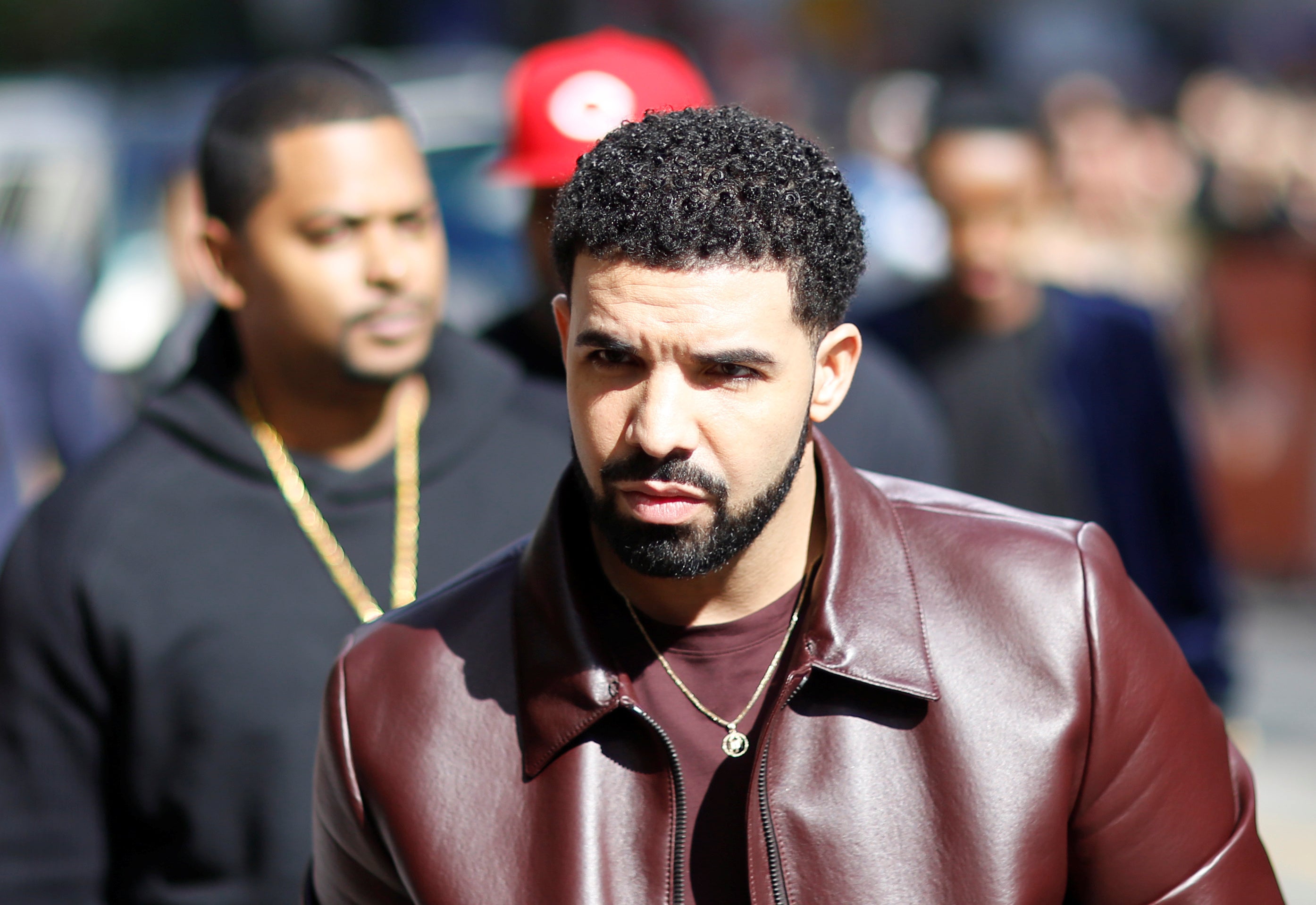 Spotify and Apple Music removed an AI-generated fake song by Drake and ...